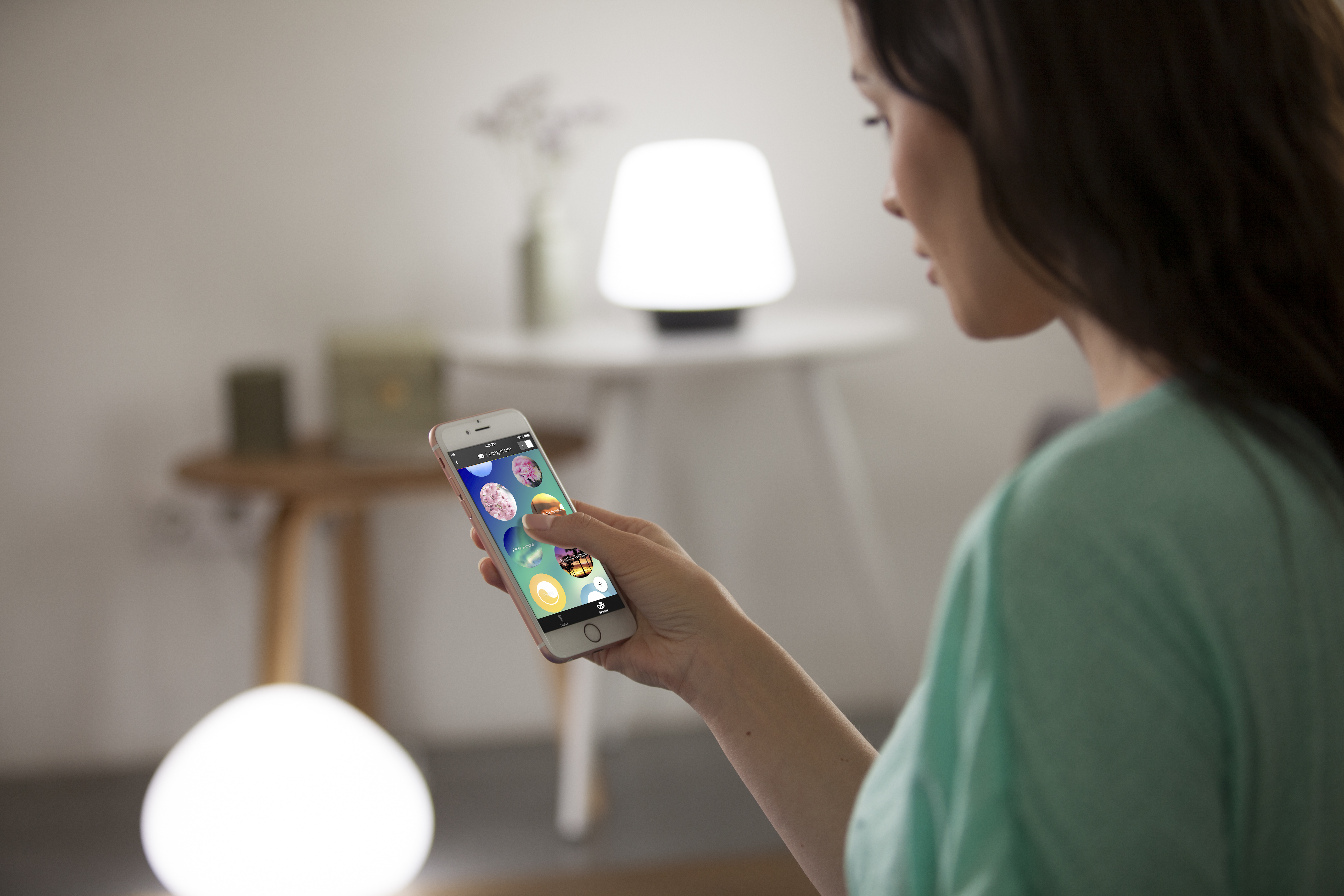 Nieuwe Philips Hue app maakt Hue nu nog slimmer - Nieuwscentrum | Philips
