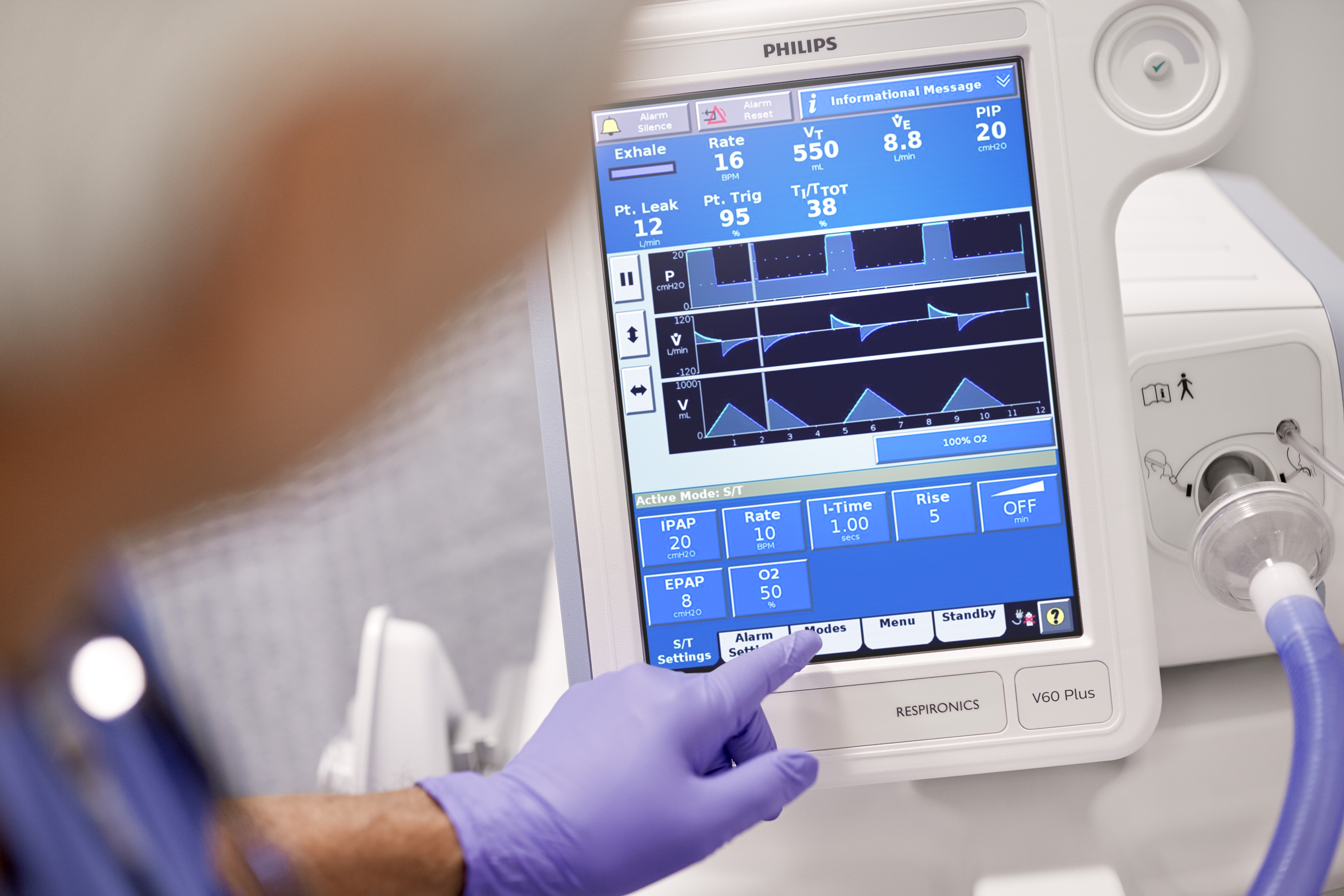 Philips verhoogt productie medische apparatuur als reactie op de COVID ...